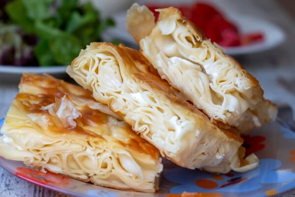 Simple Bulgarian Banitsa Recipe (Bulgarian Cheese Pie) - The Balkan ...